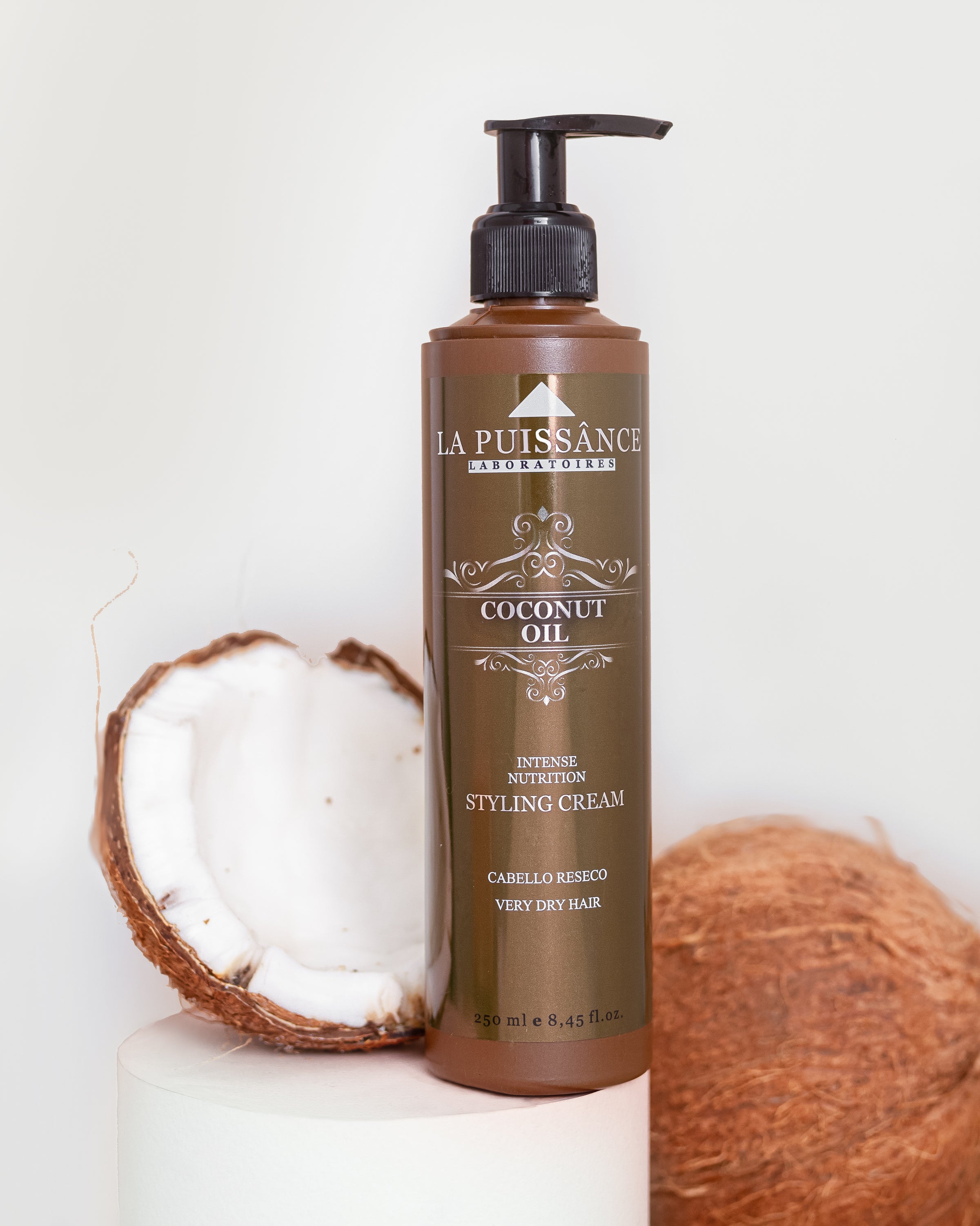 Crema de peinar de Coco x 250 ML